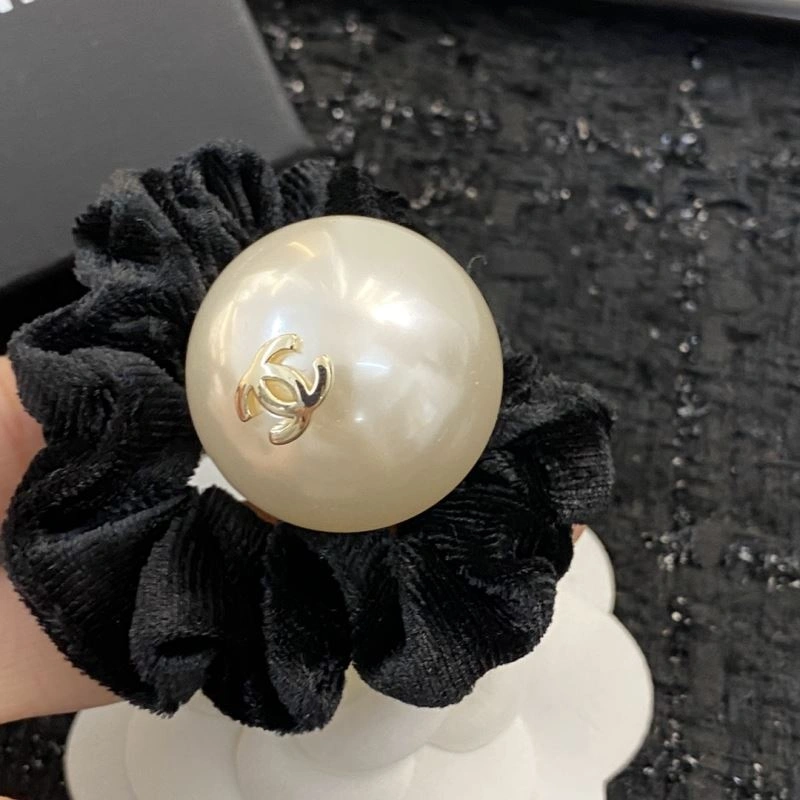 Brand-original Chanel Hairpins