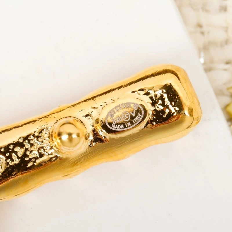 Brand-authenticated Chanel Hairpins
