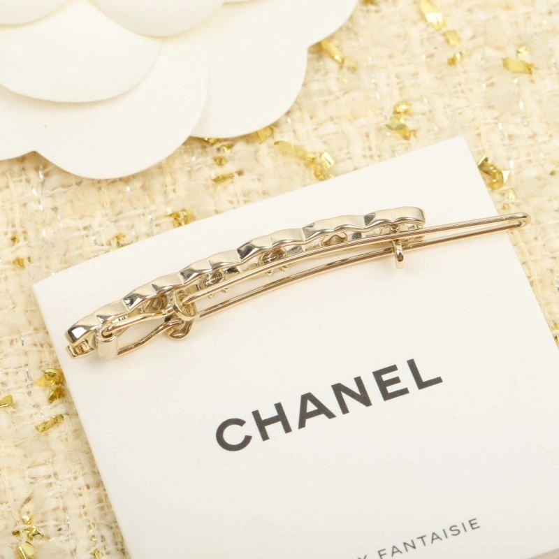 Low-cost Chanel Hairpins
