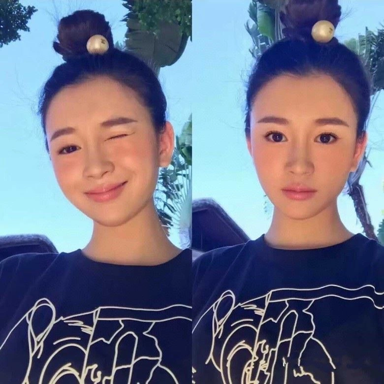 Official Chanel Hairpins