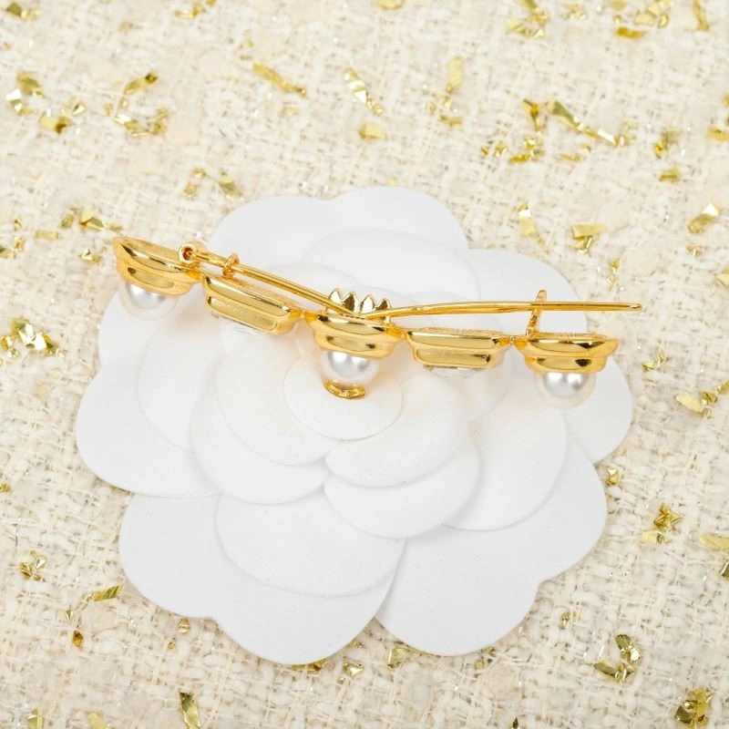 Discounted Chanel Hairpins