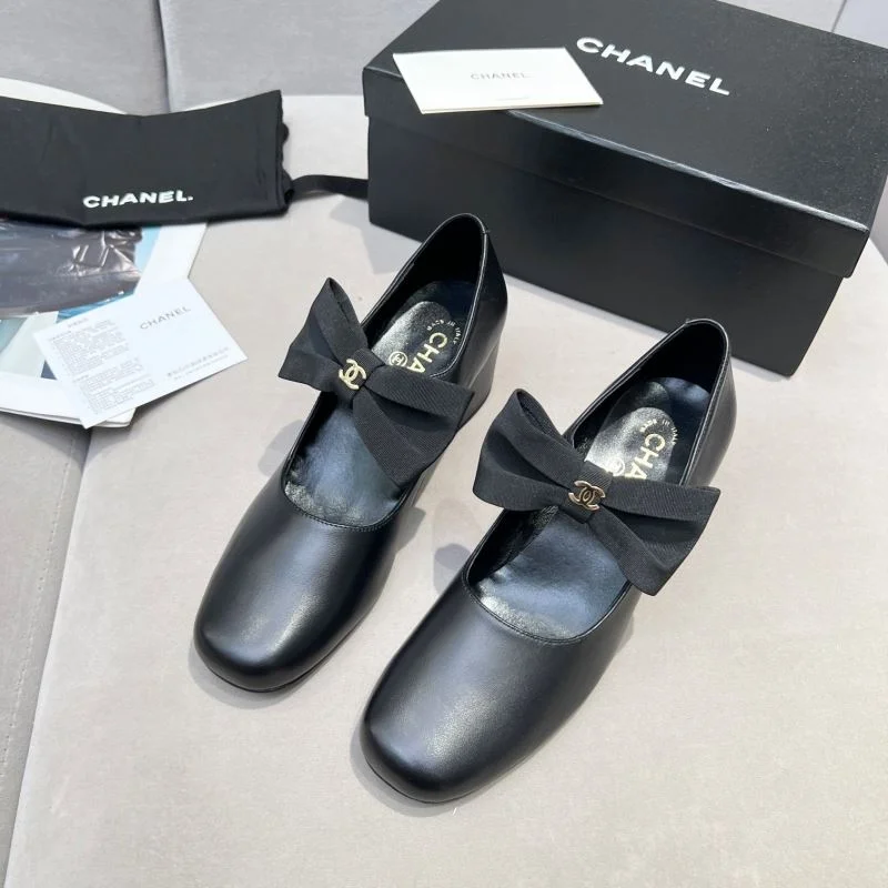 Top match Chanel Heeled Shoes