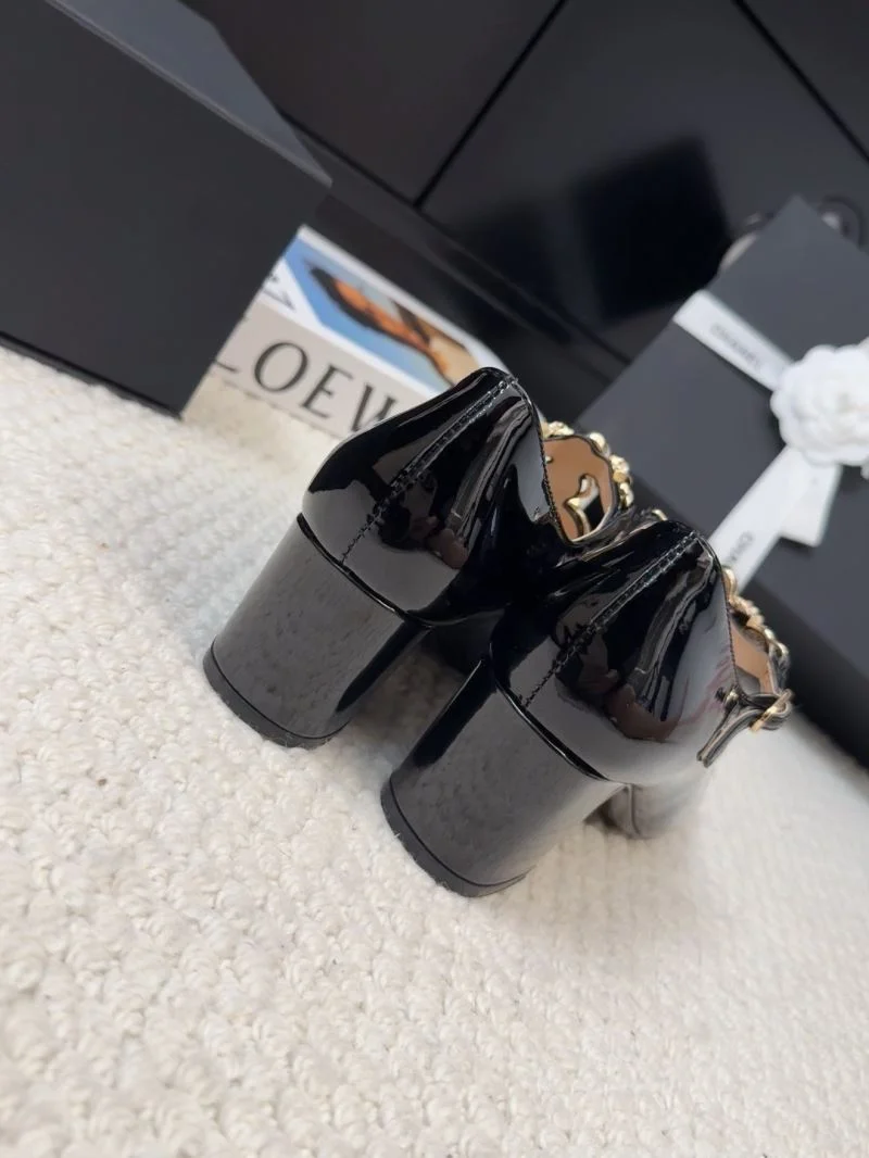 Discounted Chanel Heeled Shoes