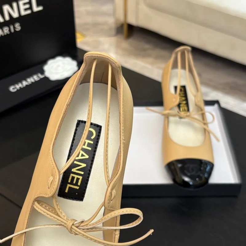 High accuracy Chanel Heeled Shoes