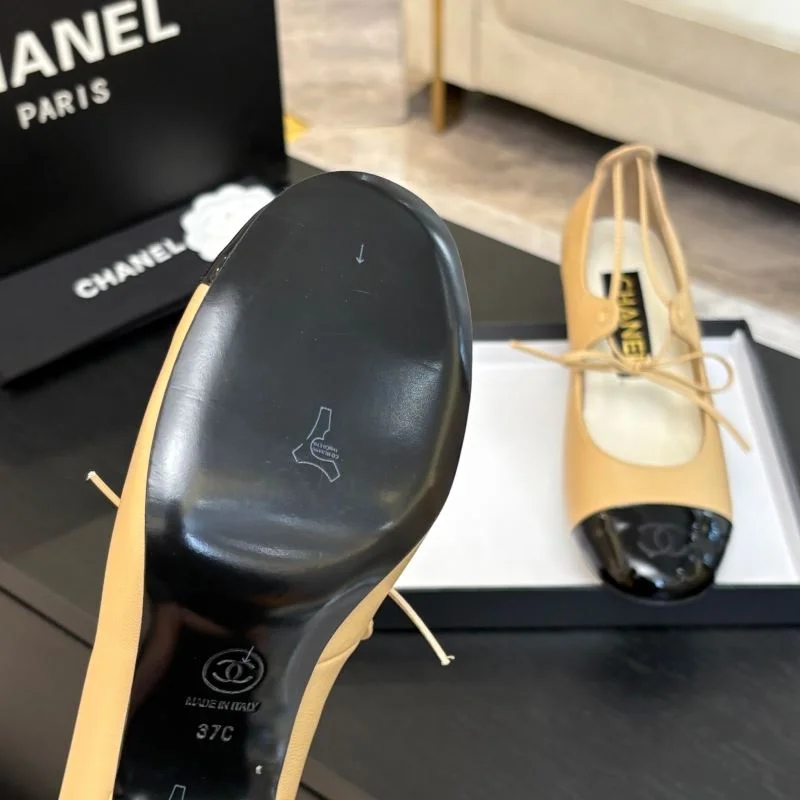 High accuracy Chanel Heeled Shoes