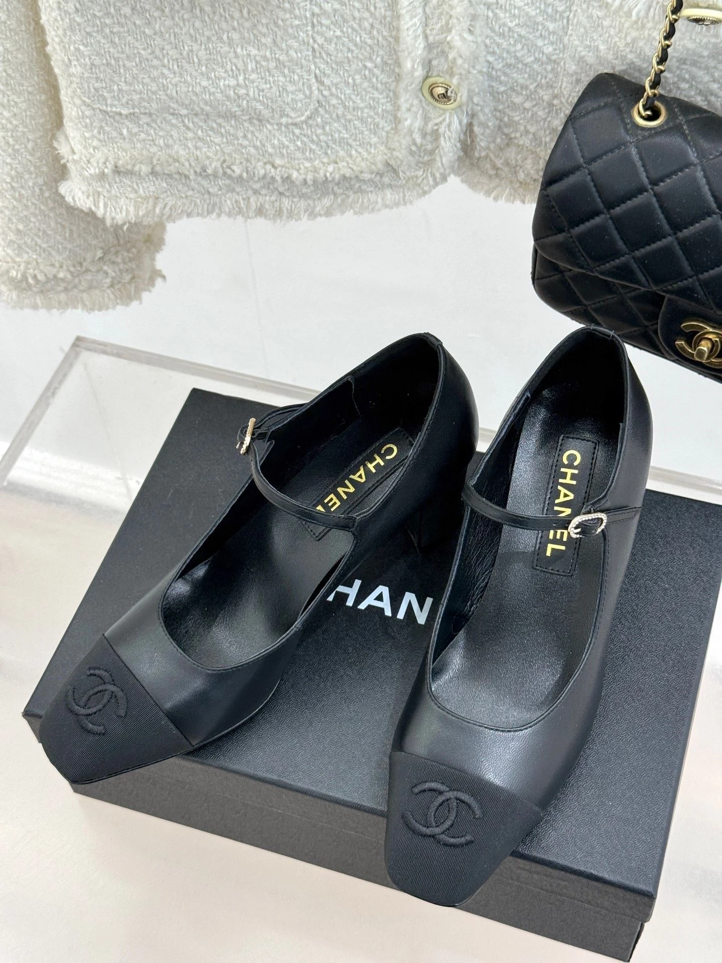 High fidelity Chanel Heeled Shoes