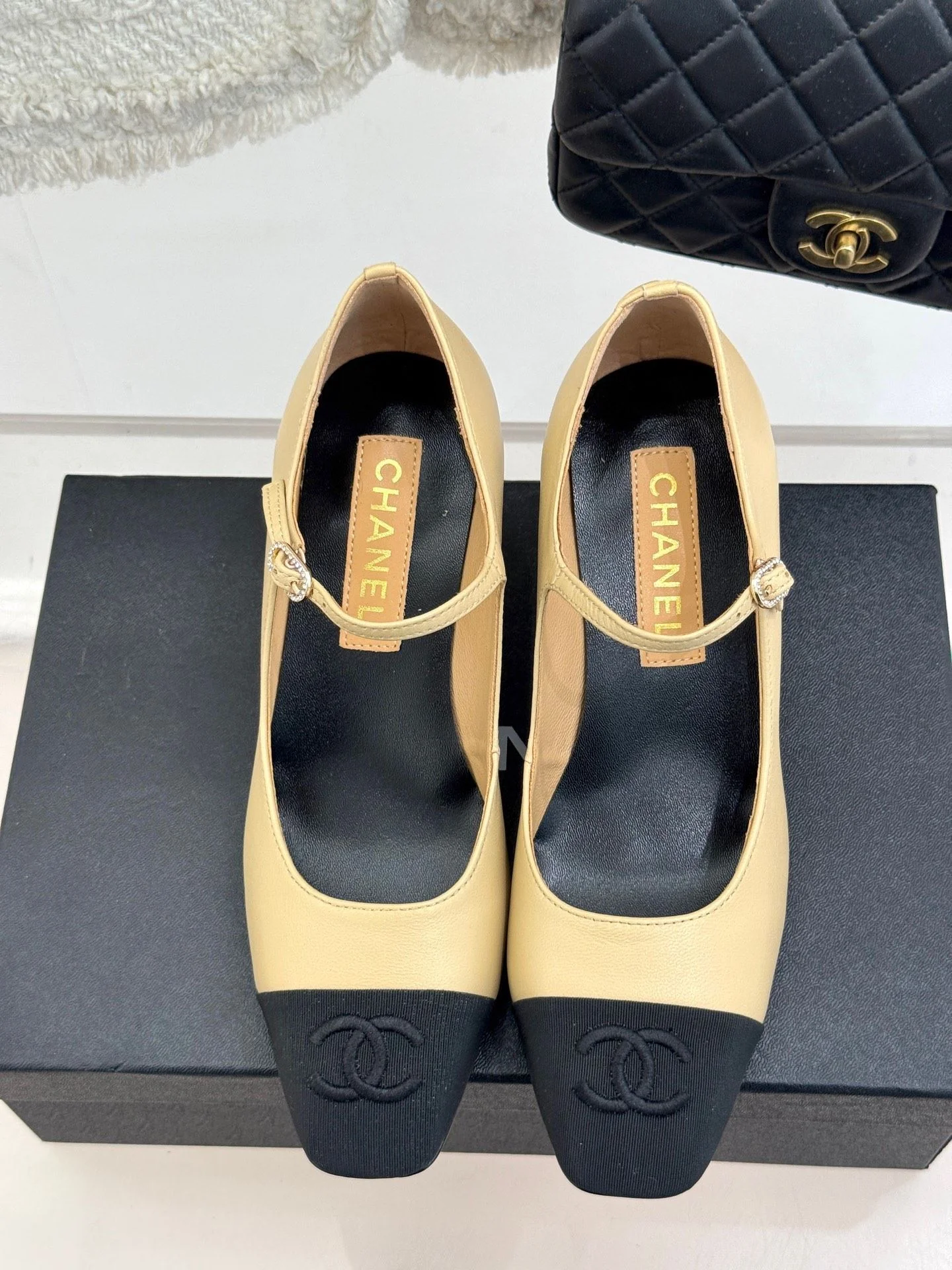 High accuracy Chanel Heeled Shoes