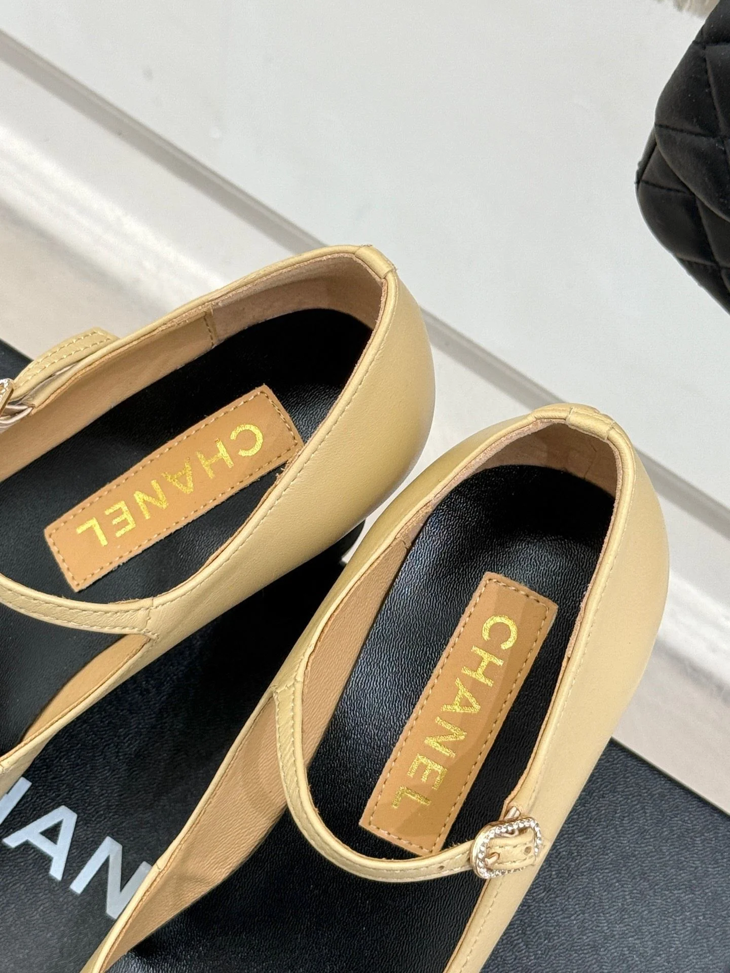 High accuracy Chanel Heeled Shoes