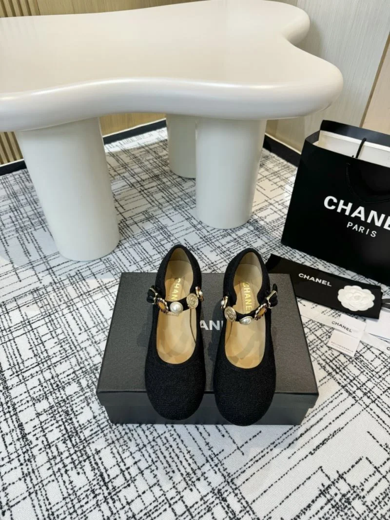 Reasonably priced Chanel Heeled Shoes