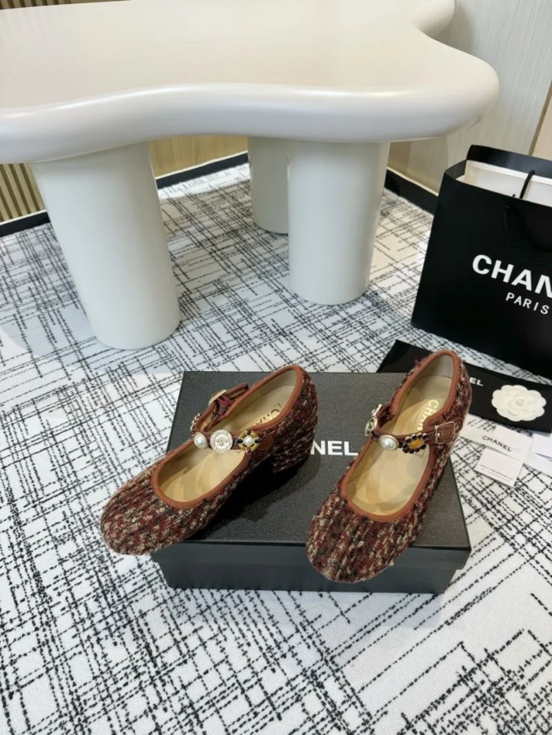 Inexpensive Chanel Heeled Shoes