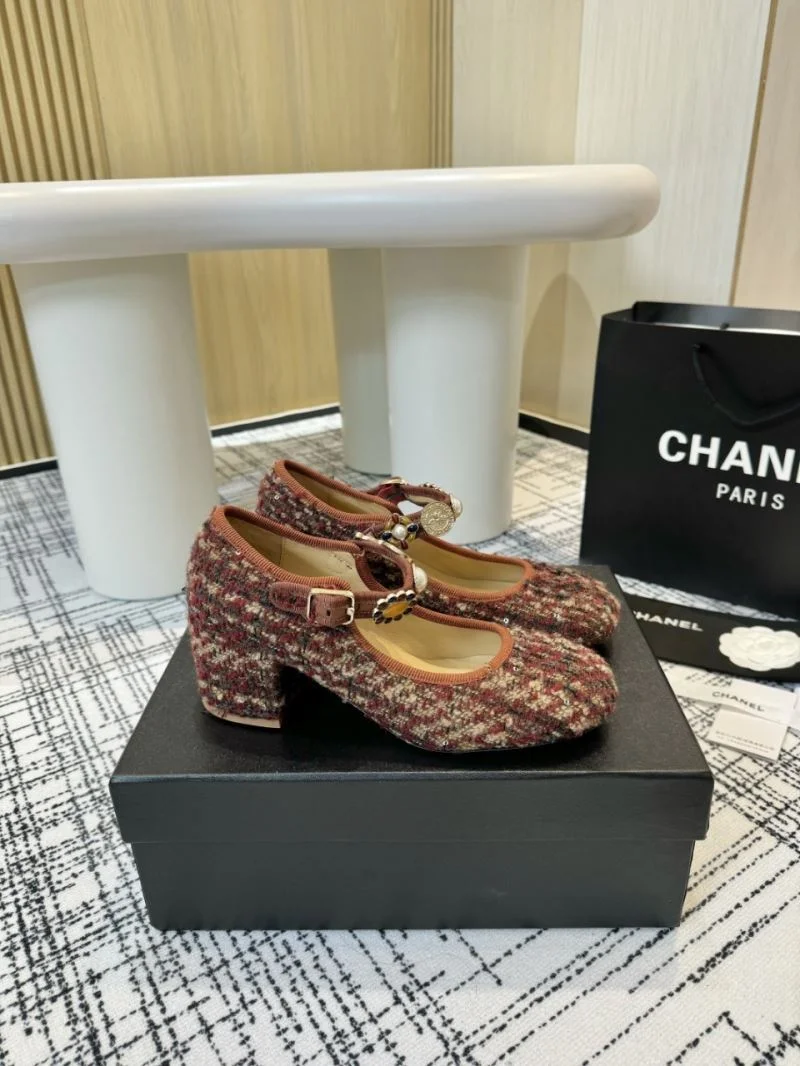 Inexpensive Chanel Heeled Shoes