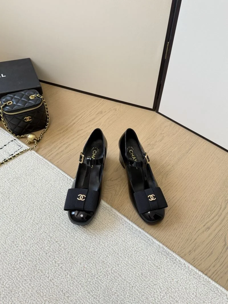 High fidelity Chanel Heeled Shoes