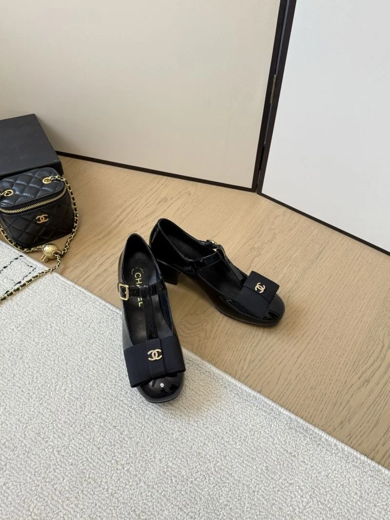 High fidelity Chanel Heeled Shoes