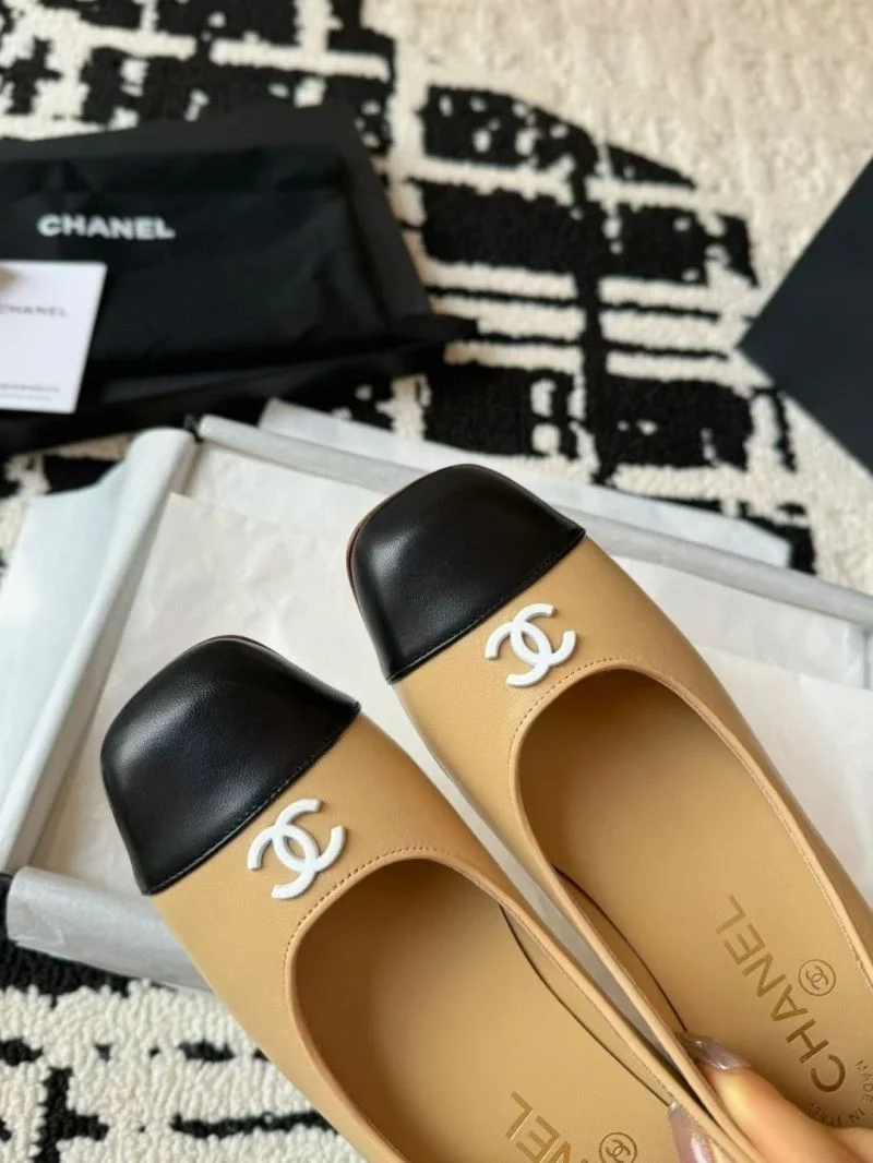 High accuracy Chanel Heeled Shoes