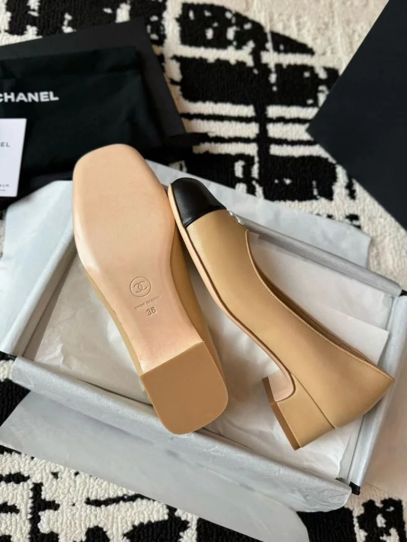 High accuracy Chanel Heeled Shoes
