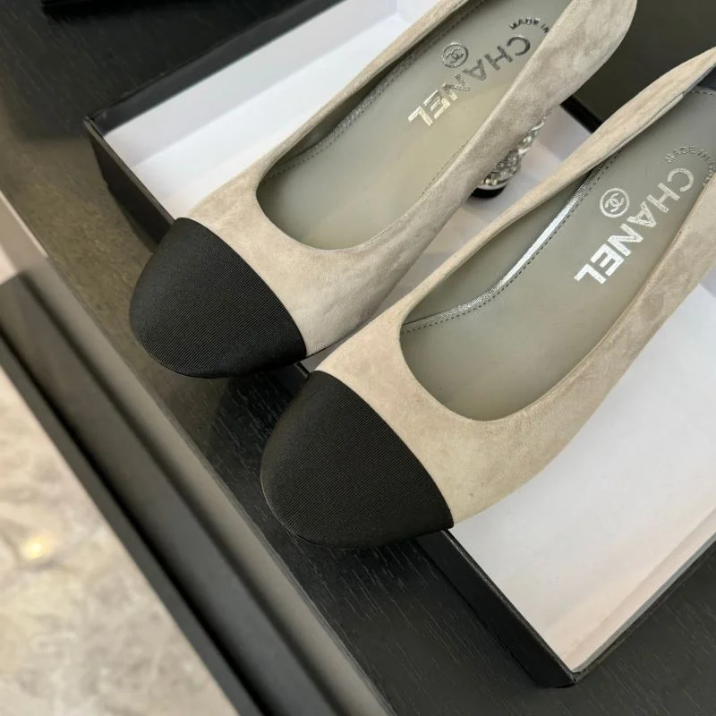 Brand-original Chanel Heeled Shoes