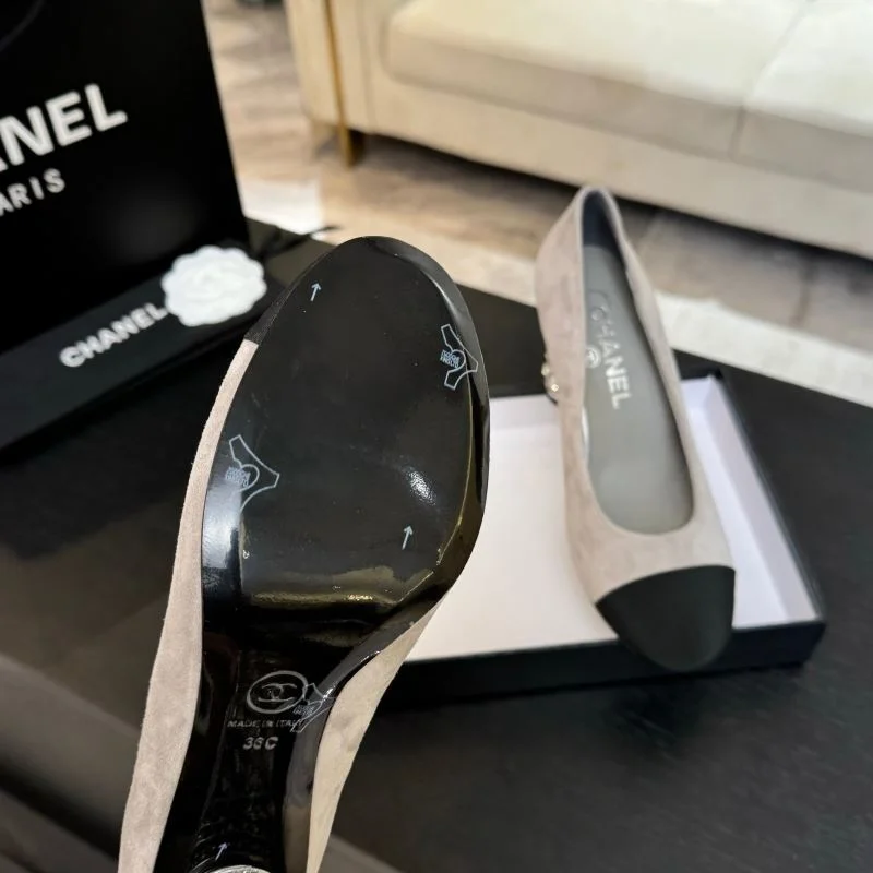 Brand-original Chanel Heeled Shoes