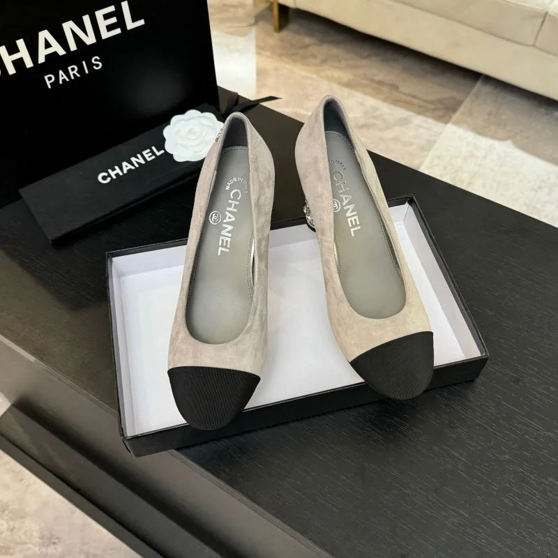 Brand-original Chanel Heeled Shoes