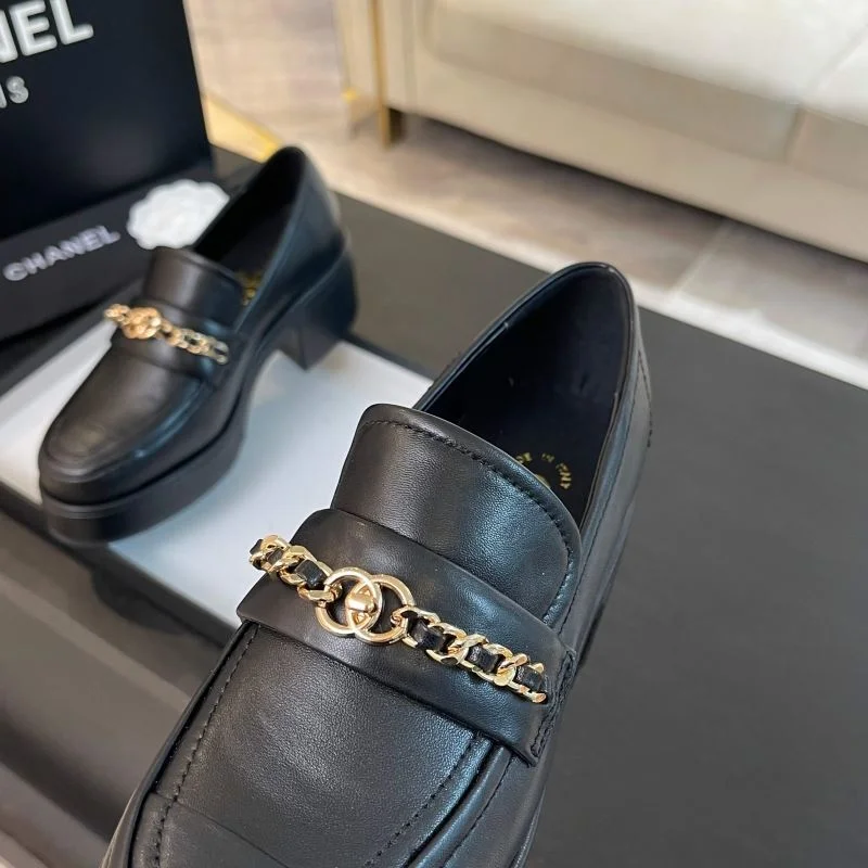 Discounted Chanel Heeled Shoes