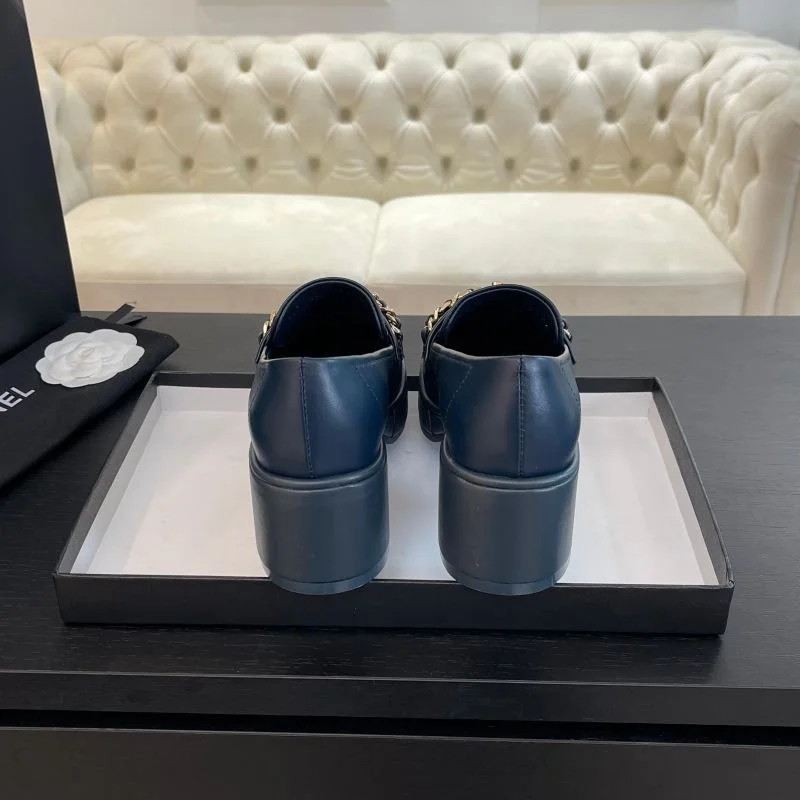 Bargain Chanel Heeled Shoes