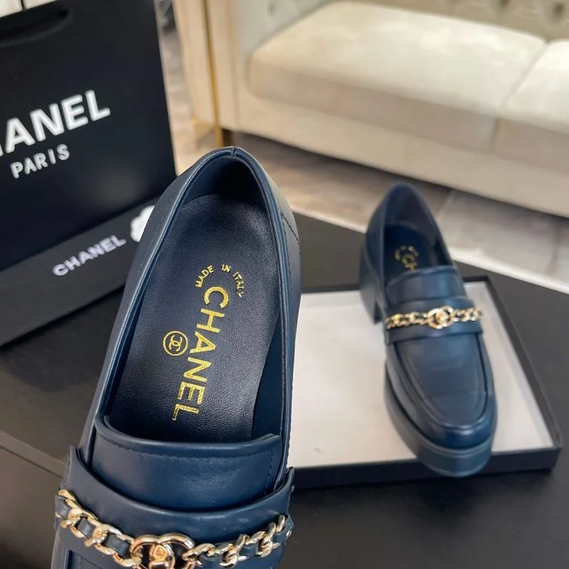 Bargain Chanel Heeled Shoes