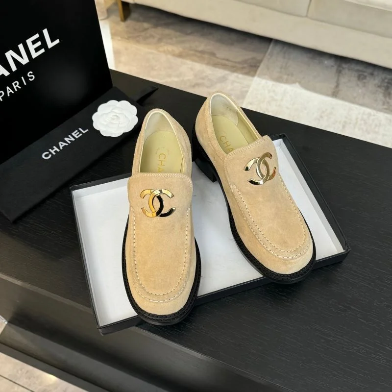Top match Chanel Heeled Shoes