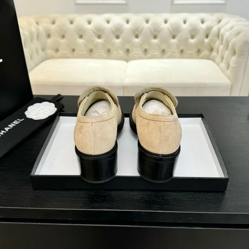 Top match Chanel Heeled Shoes