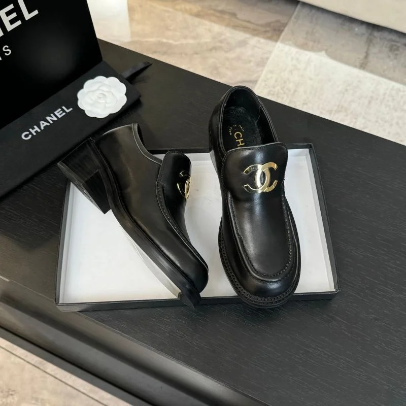 Discounted Chanel Heeled Shoes