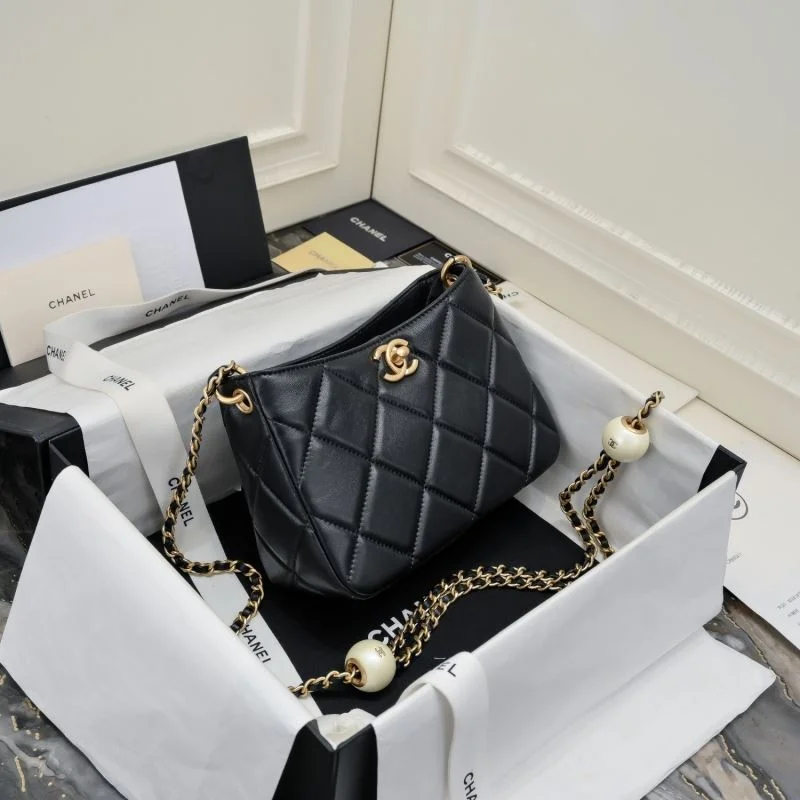 Low-cost Chanel Hobo Bags