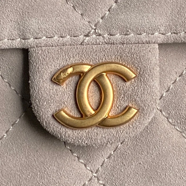 Discounted Chanel Hobo Bags