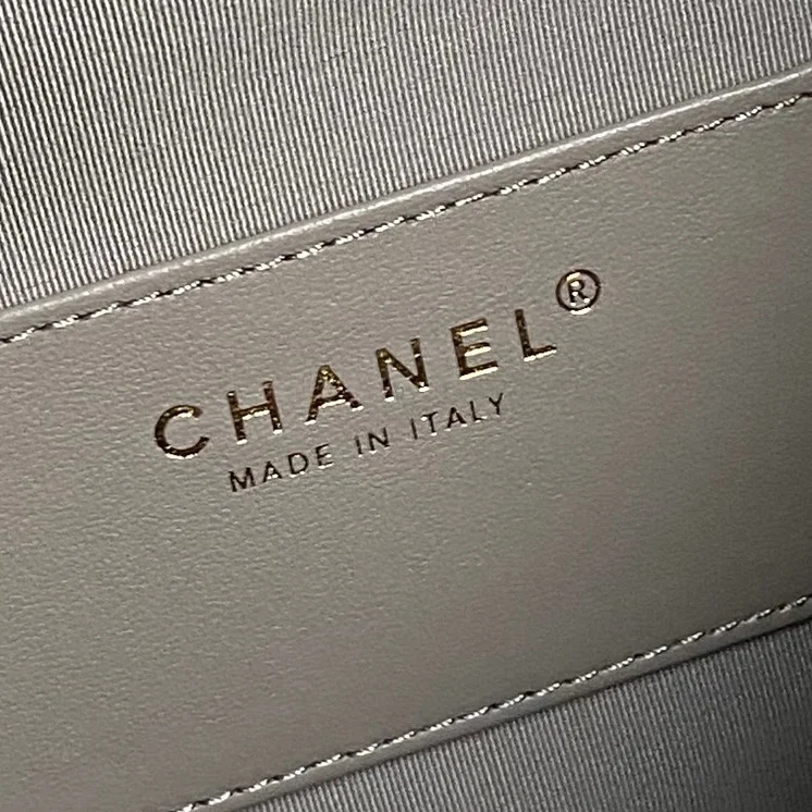 Discounted Chanel Hobo Bags