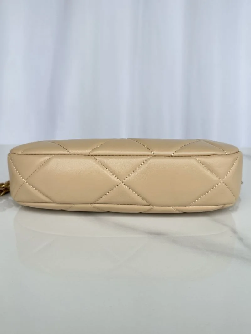 High fidelity Chanel Hobo Bags