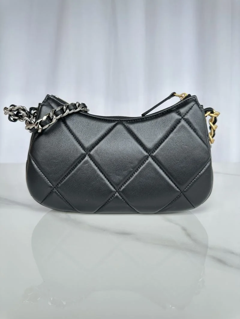 Low-cost Chanel Hobo Bags