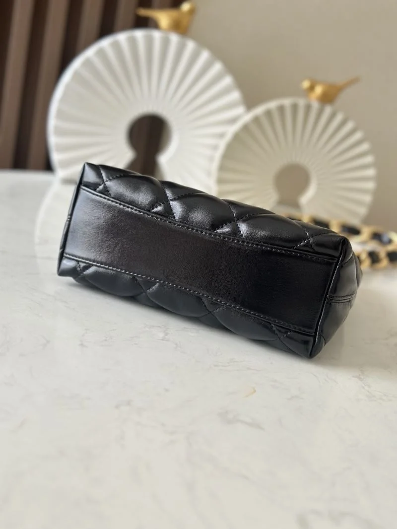 Cut-rate Chanel Hobo Bags