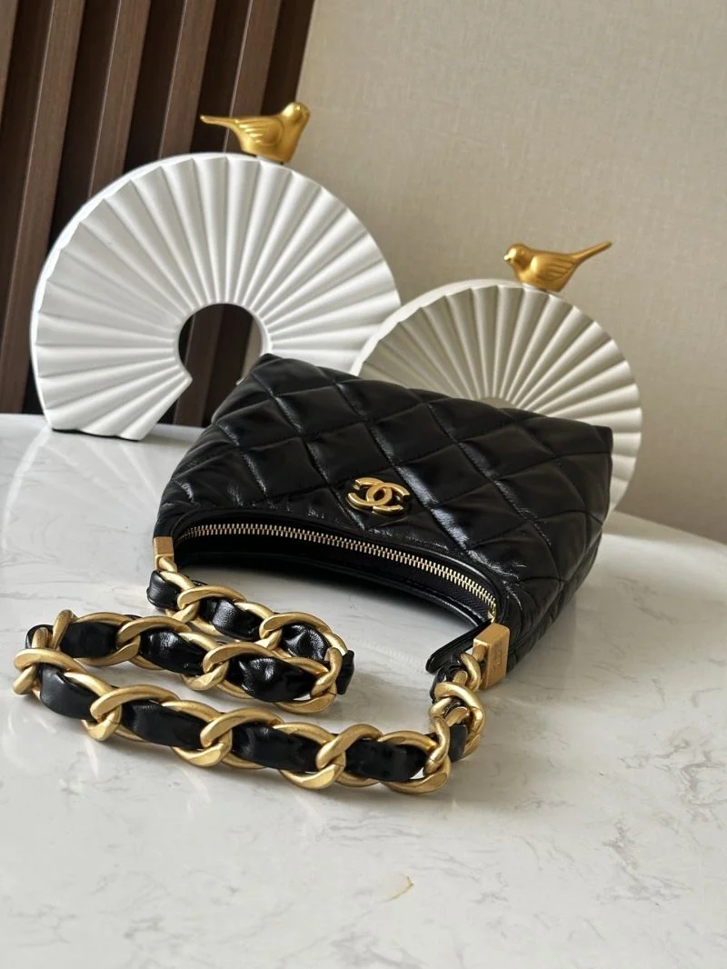 Cut-rate Chanel Hobo Bags