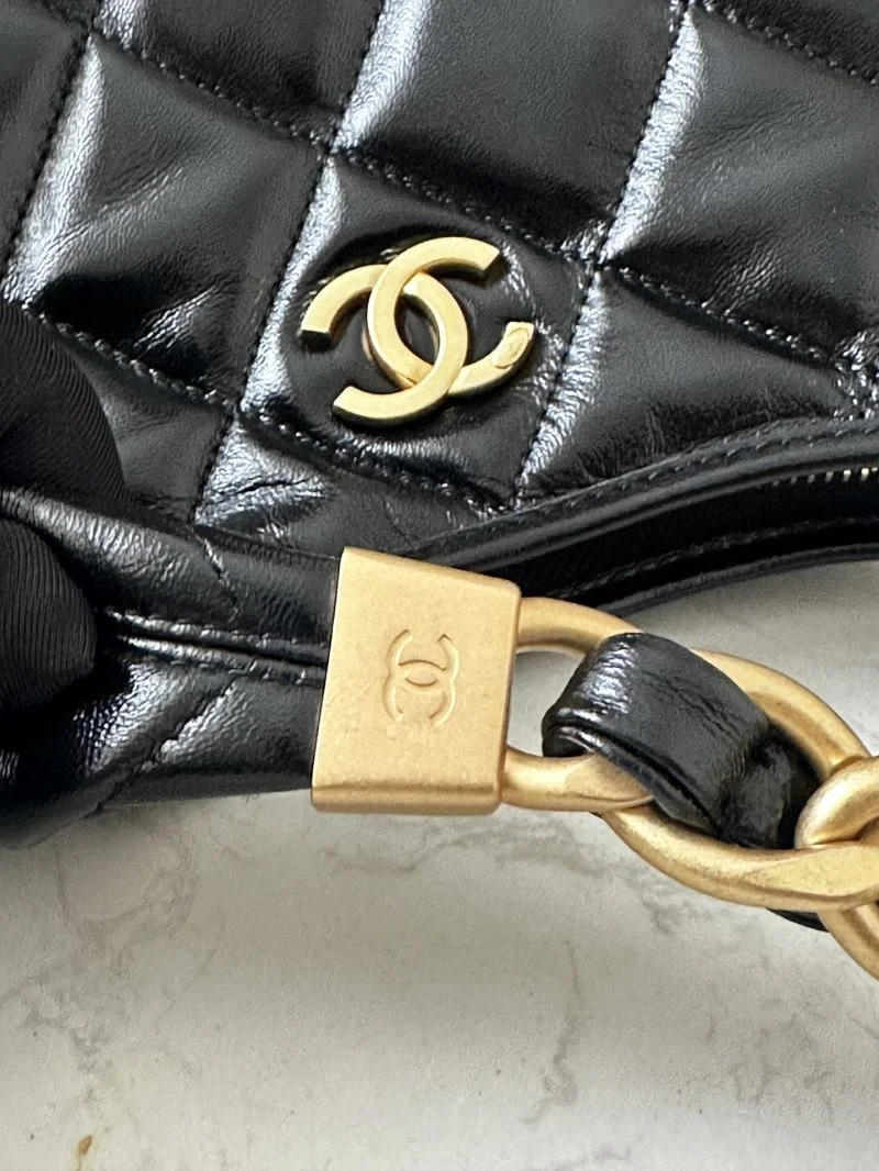 Cut-rate Chanel Hobo Bags