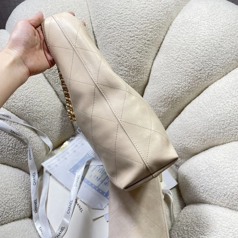 Discounted Chanel Hobo Bags