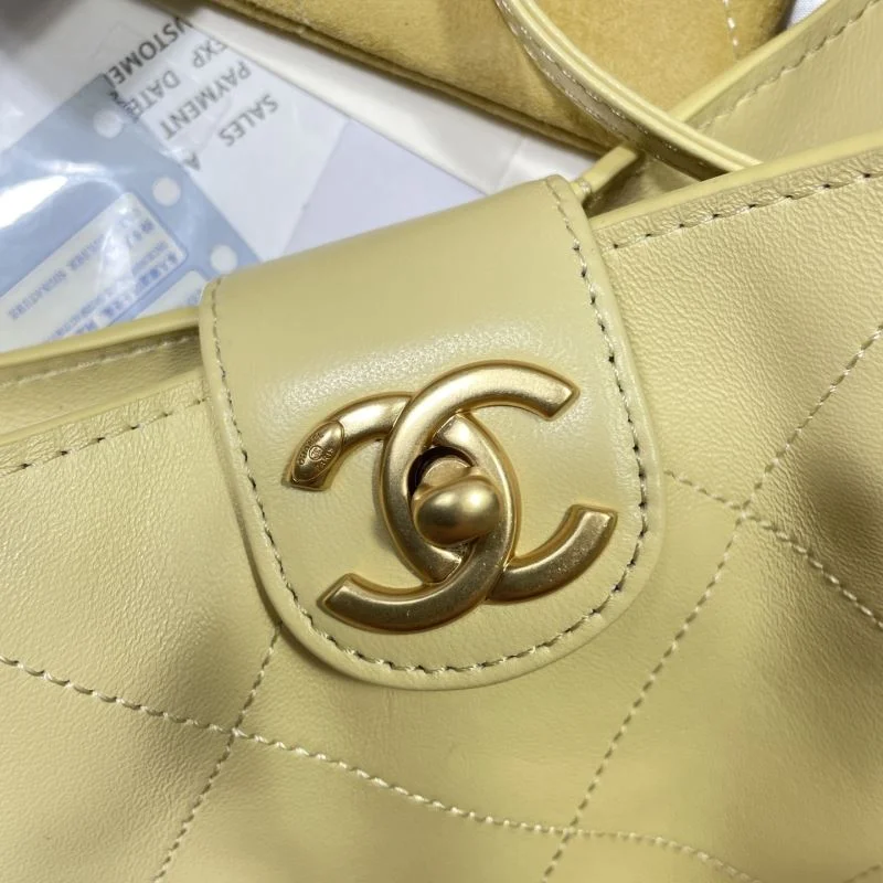 Accurate model Chanel Hobo Bags