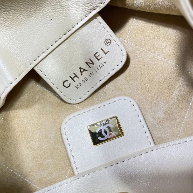 Accurate model Chanel Hobo Bags