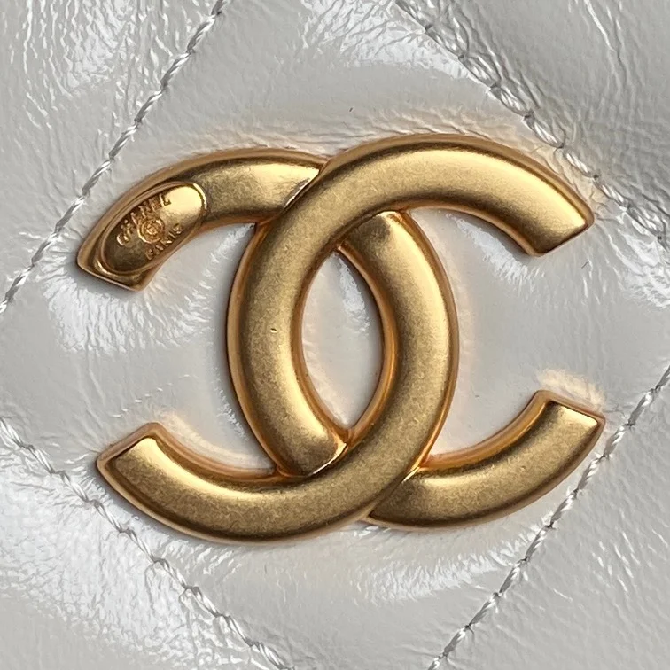 Cut-rate Chanel Hobo Bags