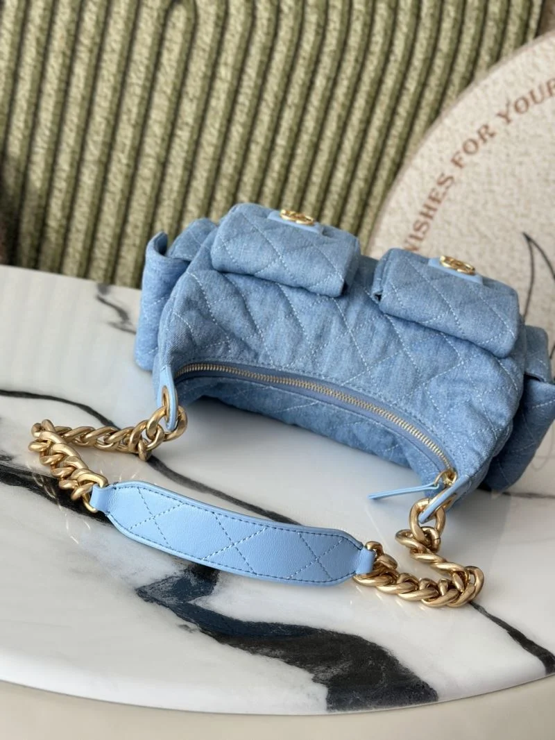 Top mirror Chanel Hobo Bags