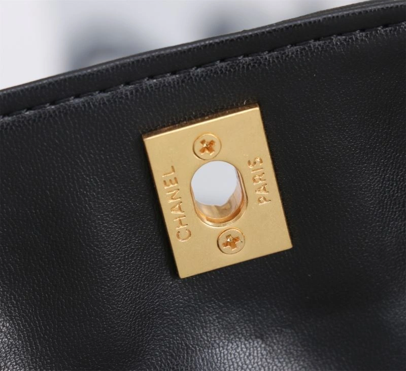 Discounted Chanel Hobo Bags