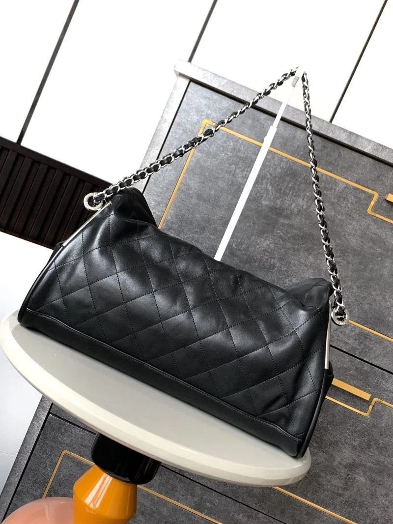 Bargain Chanel Hobo Bags