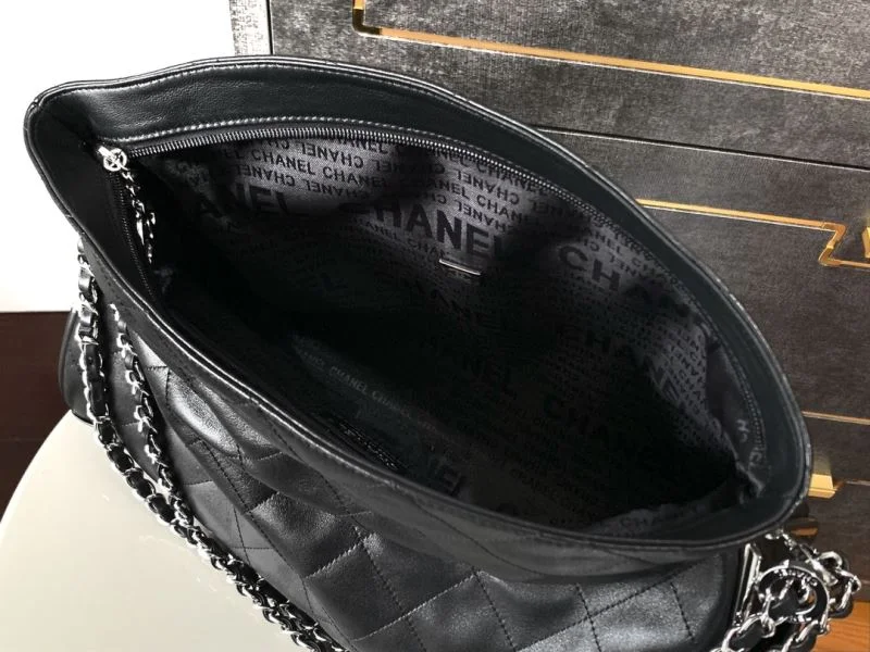 Bargain Chanel Hobo Bags
