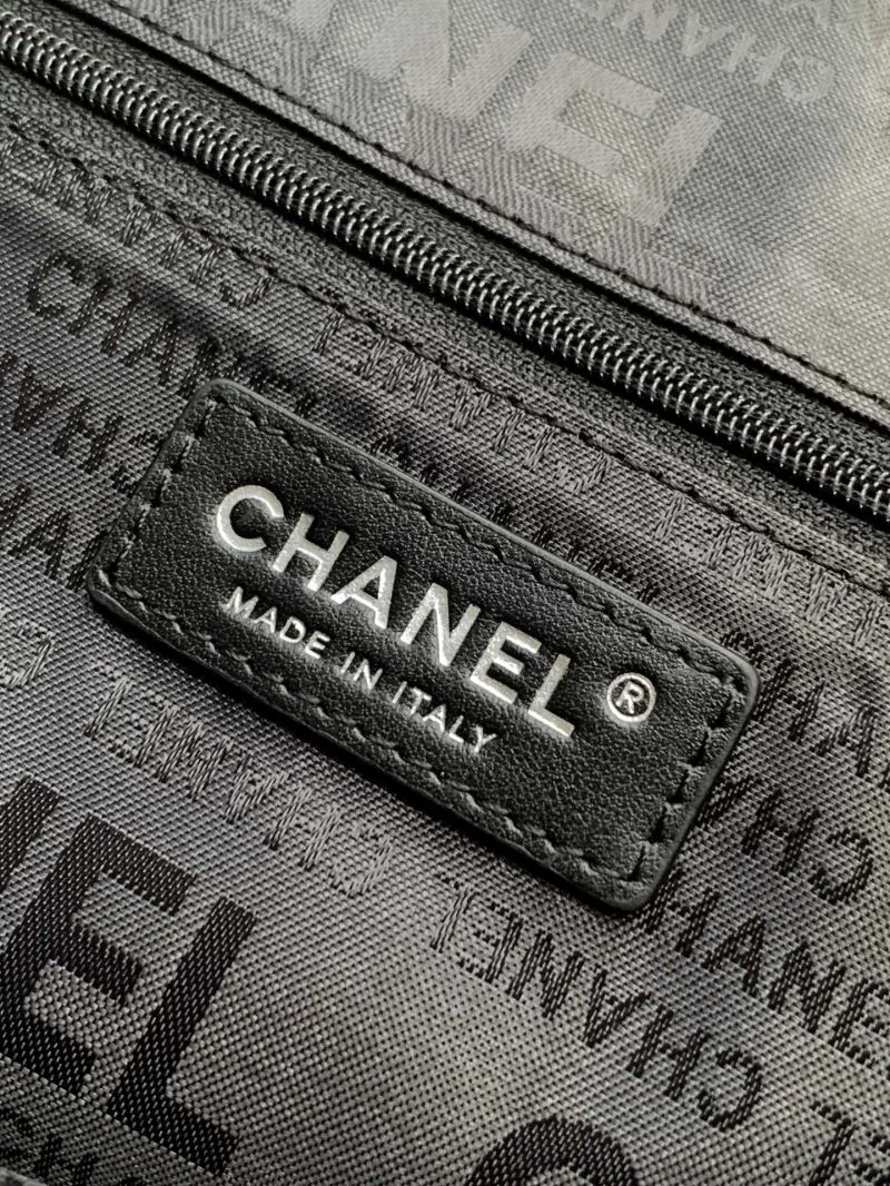 Bargain Chanel Hobo Bags
