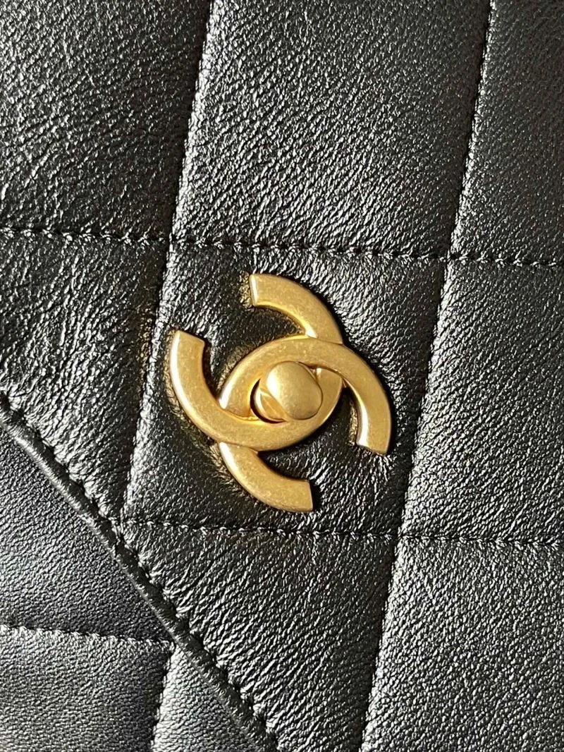 Inexpensive Chanel Hobo Bags