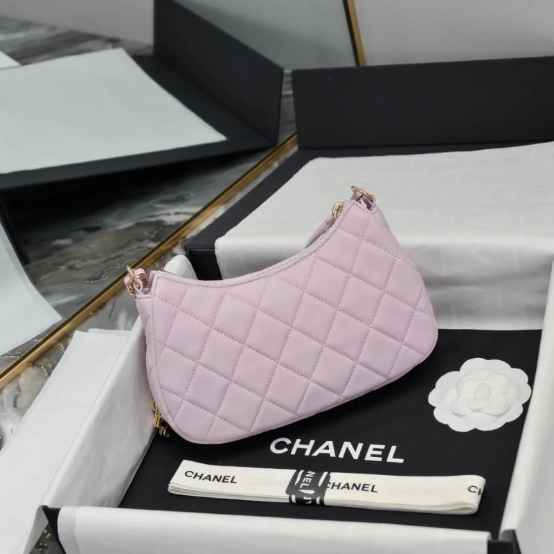 Low-cost Chanel Hobo Bags