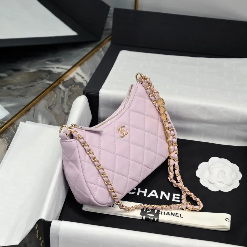 Low-cost Chanel Hobo Bags