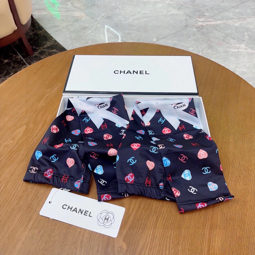 Precise copy Chanel Ice Silk Sleeves