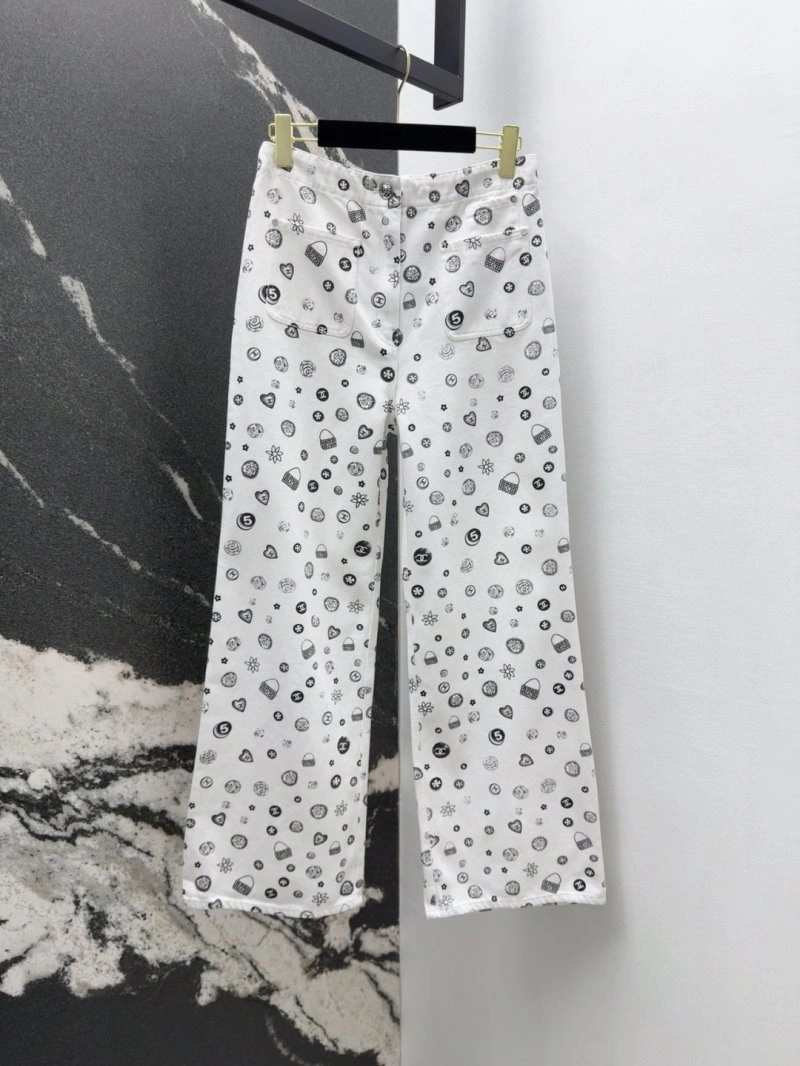 Chanel Jeans
